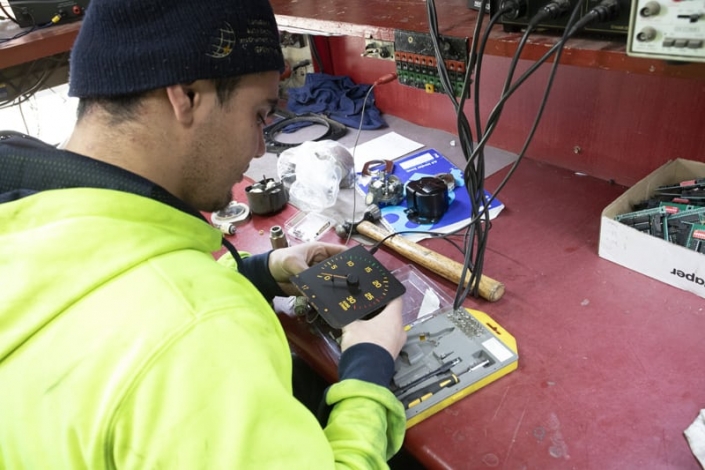 Auto Instrument Repairs Melbourne | Lonsdale St Auto Electrics